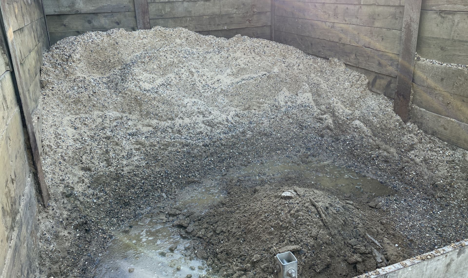 Contents of Bay 7 Loose Ballast c8 Tons (Location: March, Cambridge ...