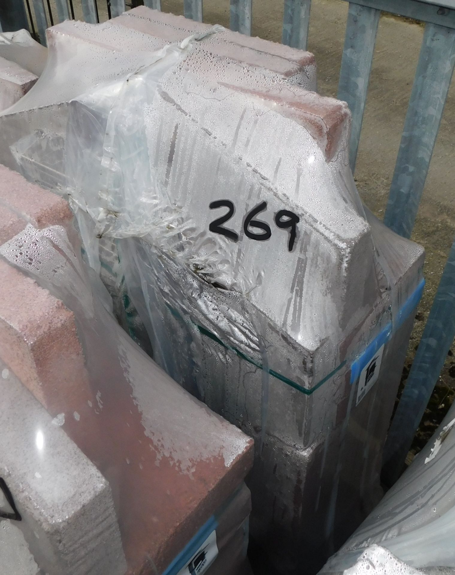 Vasto Masonry BBQ, Weight 380 kg, Oven dimensions H 165, W 58, D 81 cm ...