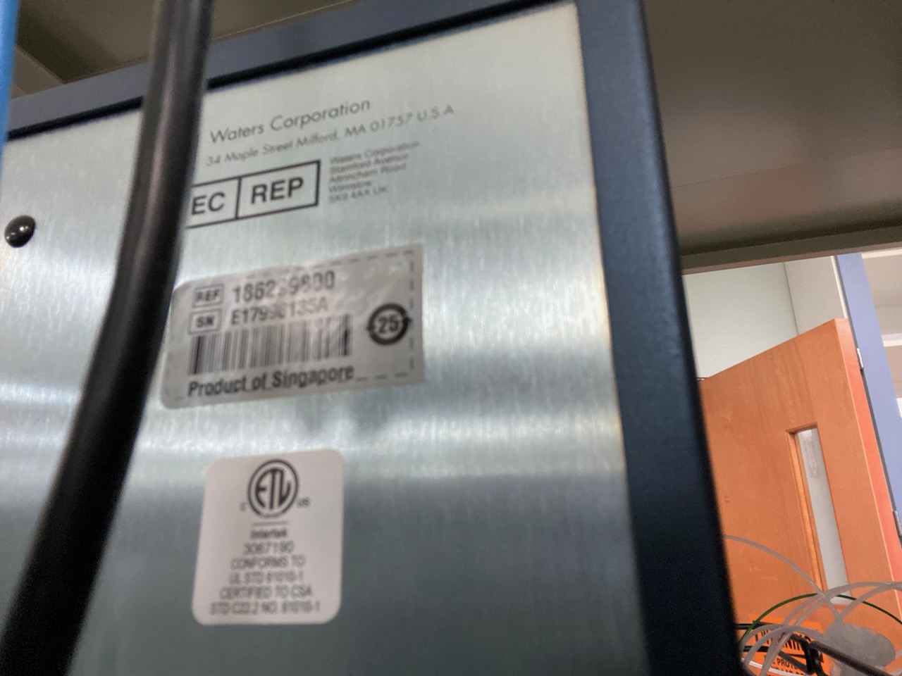 Waters Alliance HPLC System Includes e2695 Separations Module, 2489 UV ...