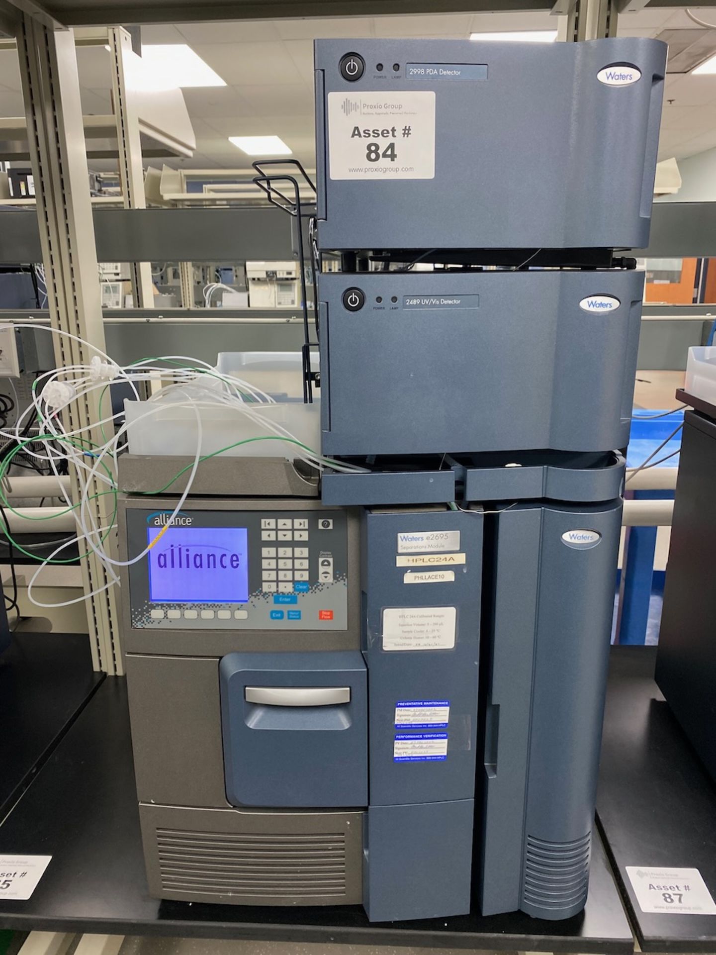 Waters Alliance HPLC System Includes: e2695 Separations Module; 2489 UV ...