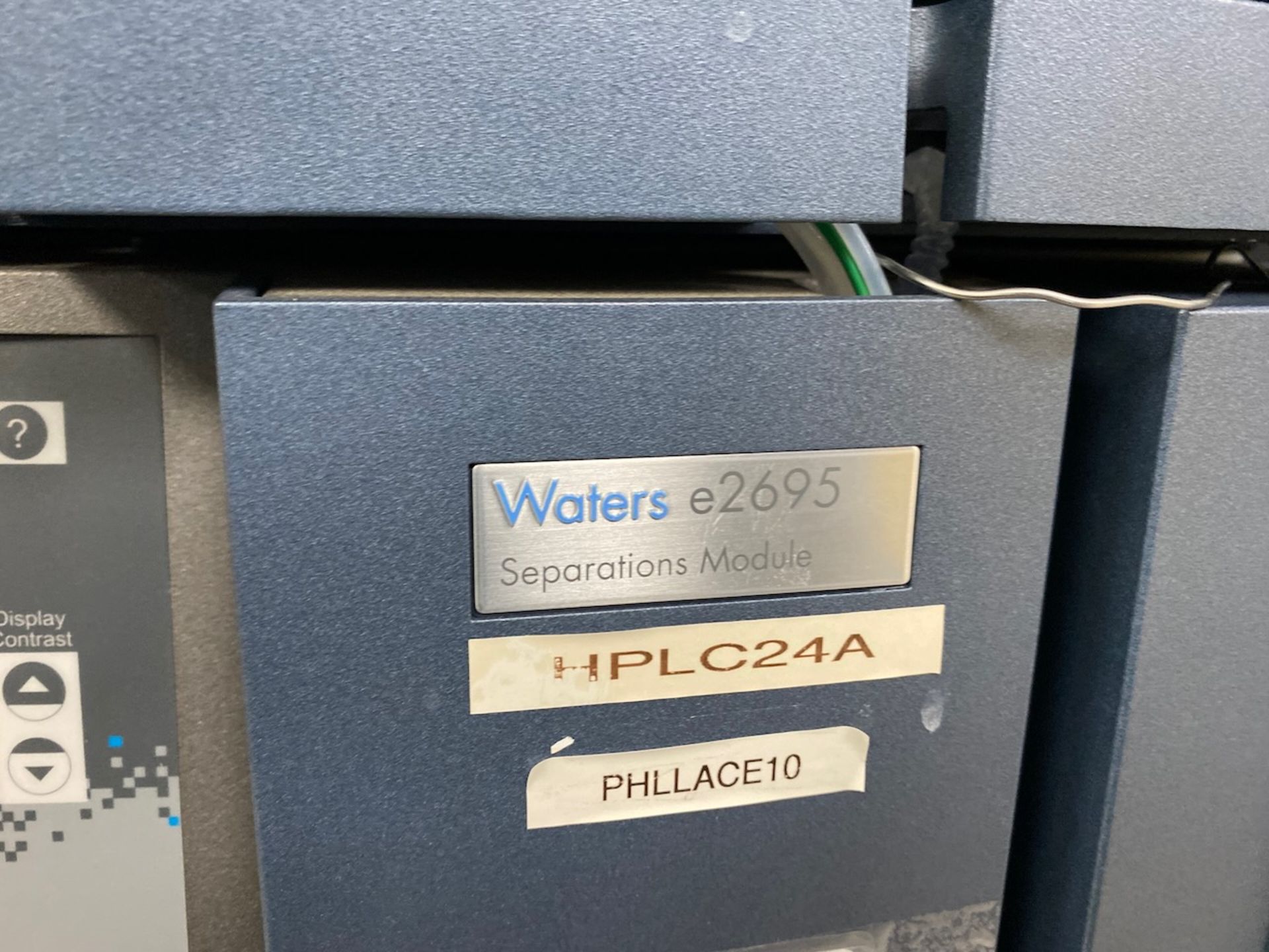 Waters Alliance HPLC System Includes: e2695 Separations Module; 2489 UV ...