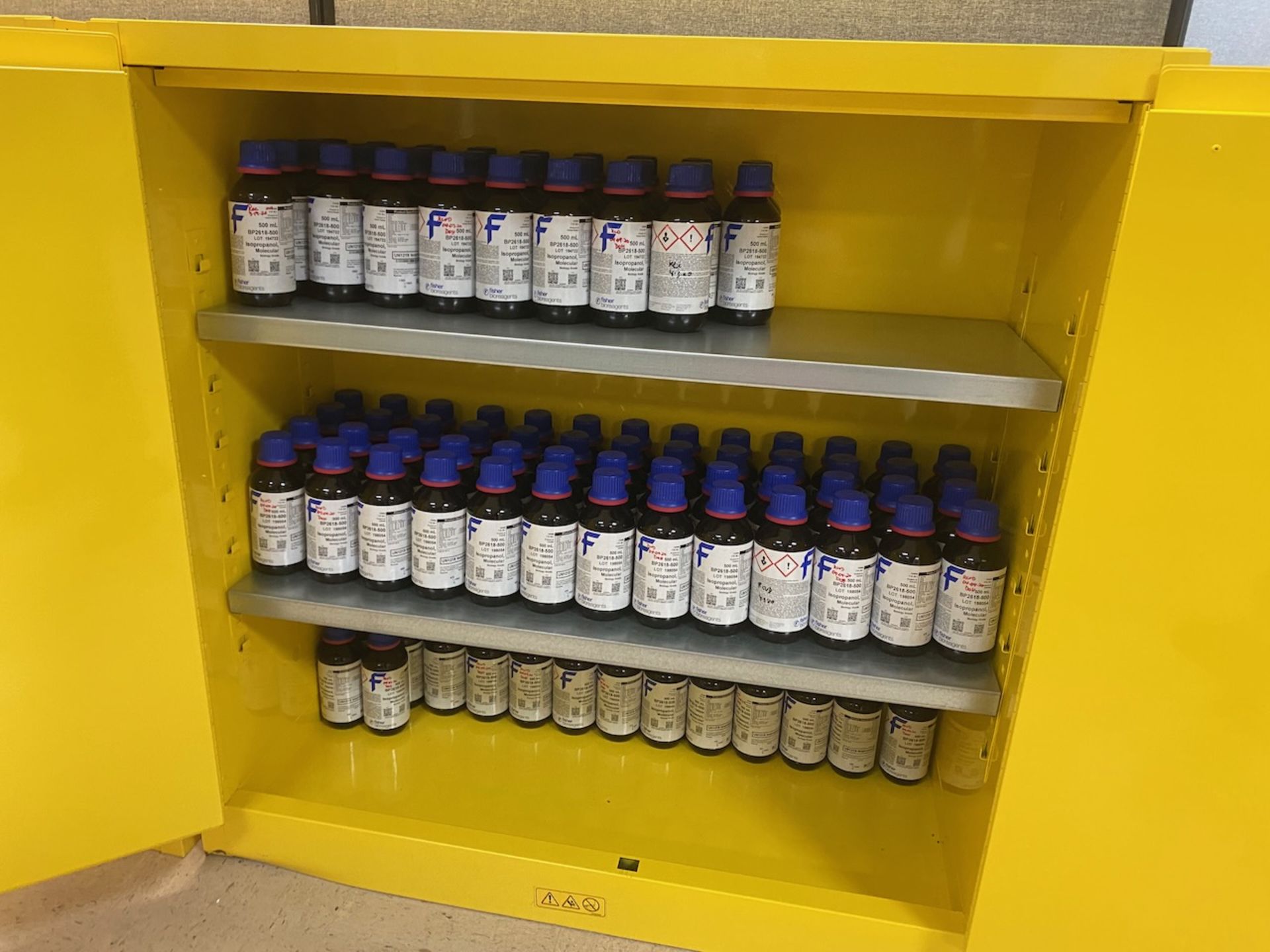 Justrite Flammable Liquid Storage Cabinet, 30 gallon, 114 liter ...