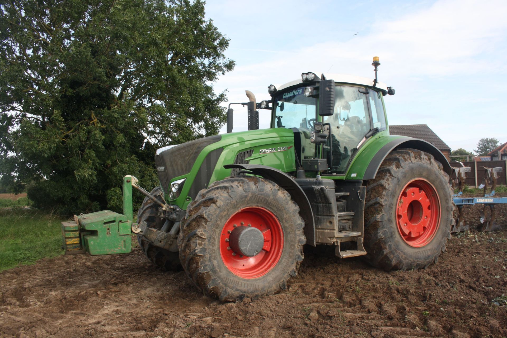 (19) Fendt 930 Vario S4 Profiplus, 60kph 4WD tractor •Front linkage ...
