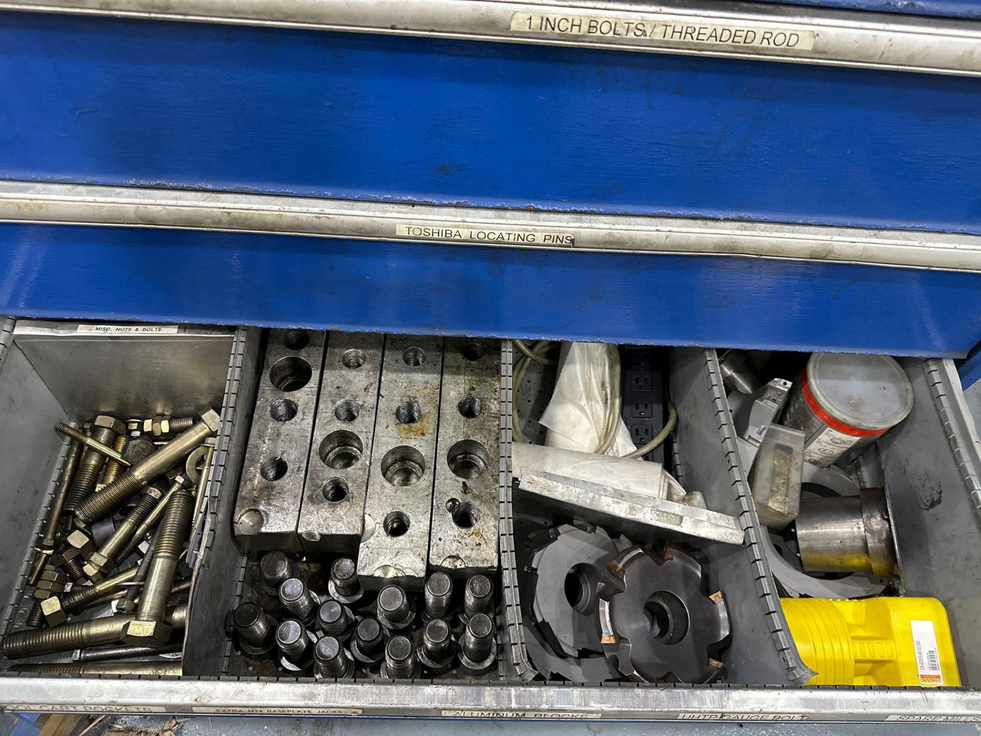 ROLLING BOX (CONTENTS INCLUDED)