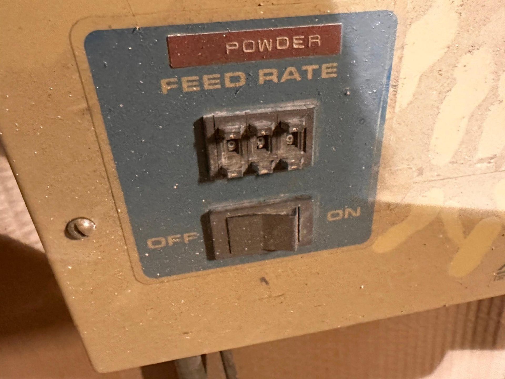 ACCURATE FEEDER DRY MATERIAL FEEDER 2.5" SCREW DIA. HOPPER W ...