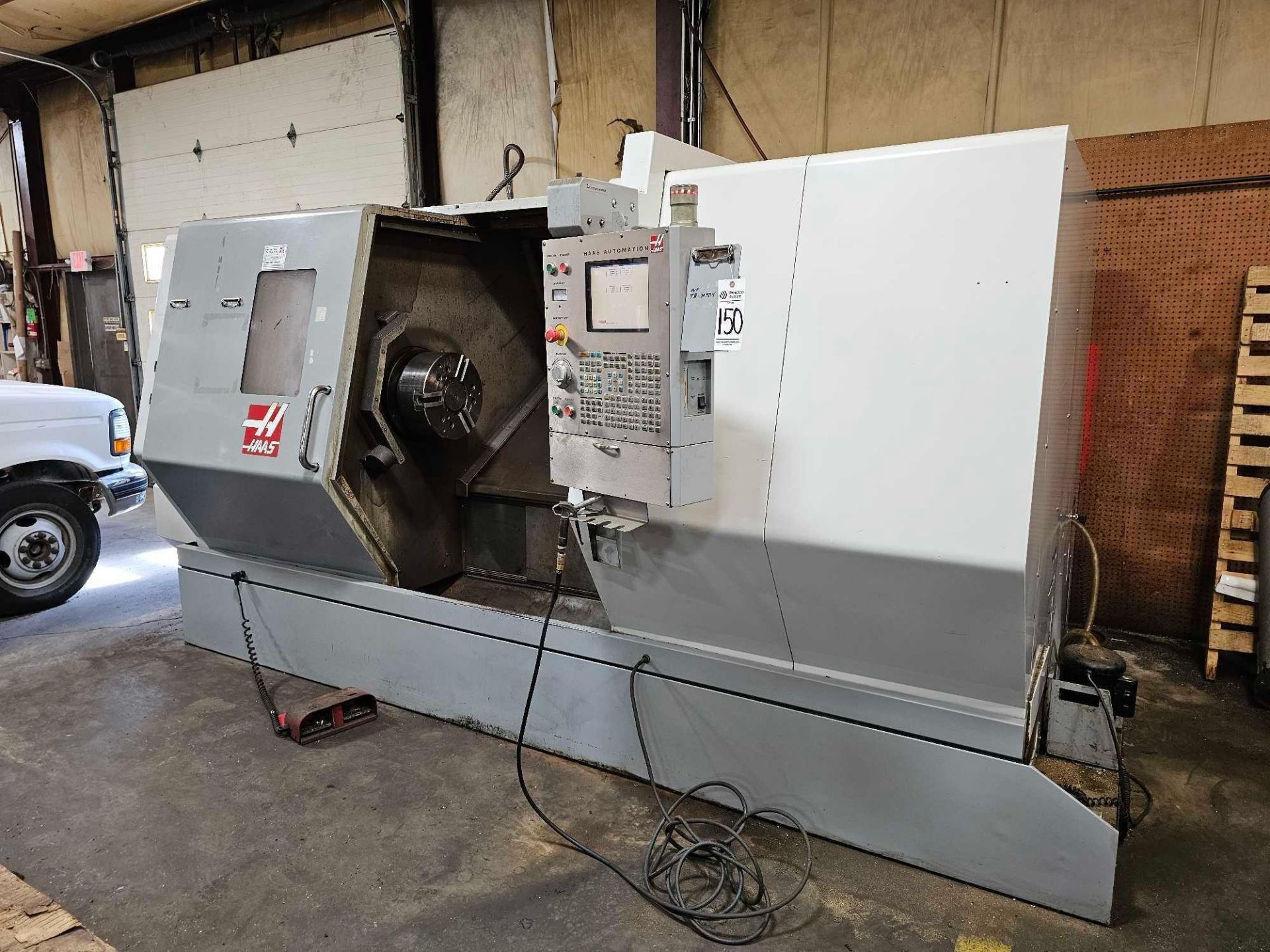 2005 HAAS SL-40T CNC LATHE TURNING CENTER SERIAL: 70813 DATE: 08/05 ...