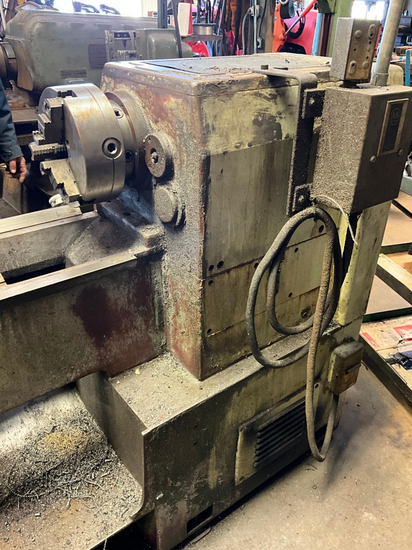 YANG IRON WORKS 10" X 96" MODEL YAM-2000 ENGINE LATHE Item Location ...
