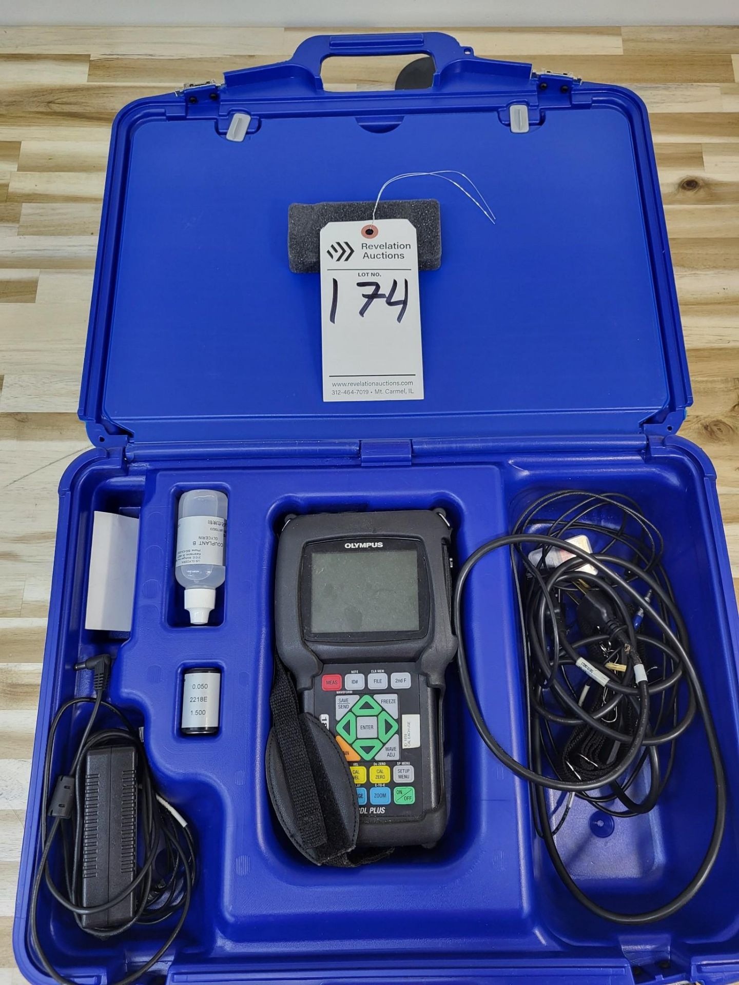 OLYMPUS 38DL PLUS ULTRASONIC THICKNESS GAUGE Lot must be removed by May ...