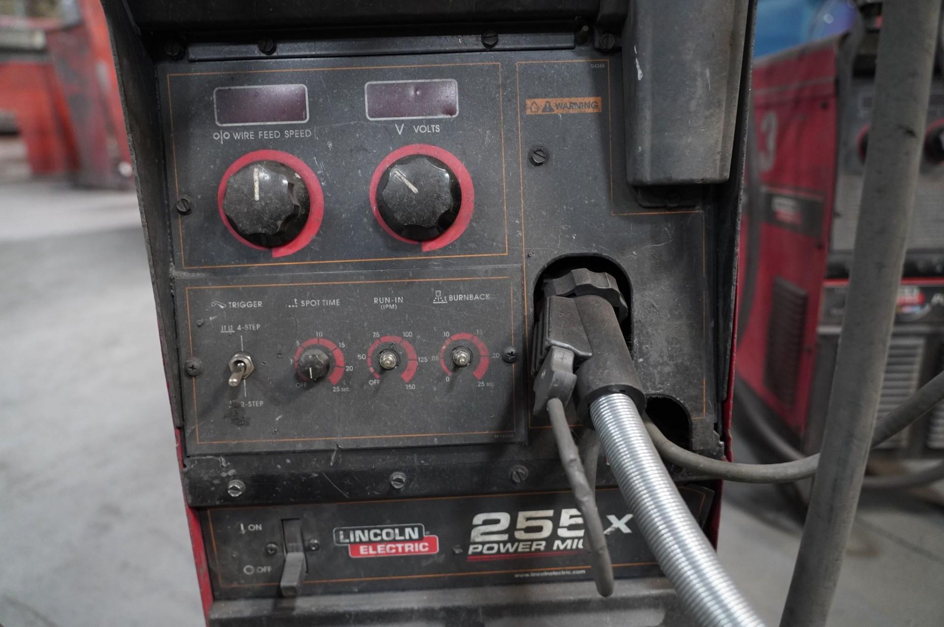 LINCOLN ELECTRIC 255XT POWER MIG WELDER INPUT VOLTS : 230/460/575 ...