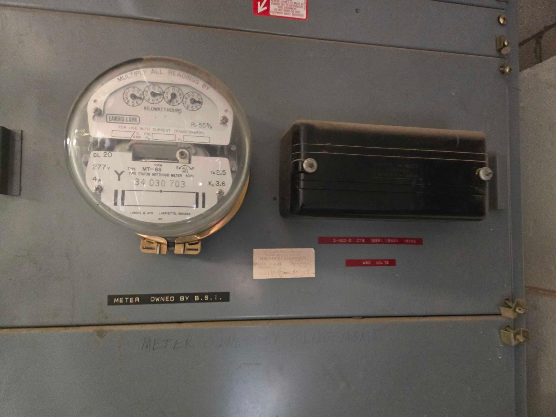 400A PANELBOARDS SQUARE D 61412-2B SUPPLY BUS TRANSFORMER Item Location ...