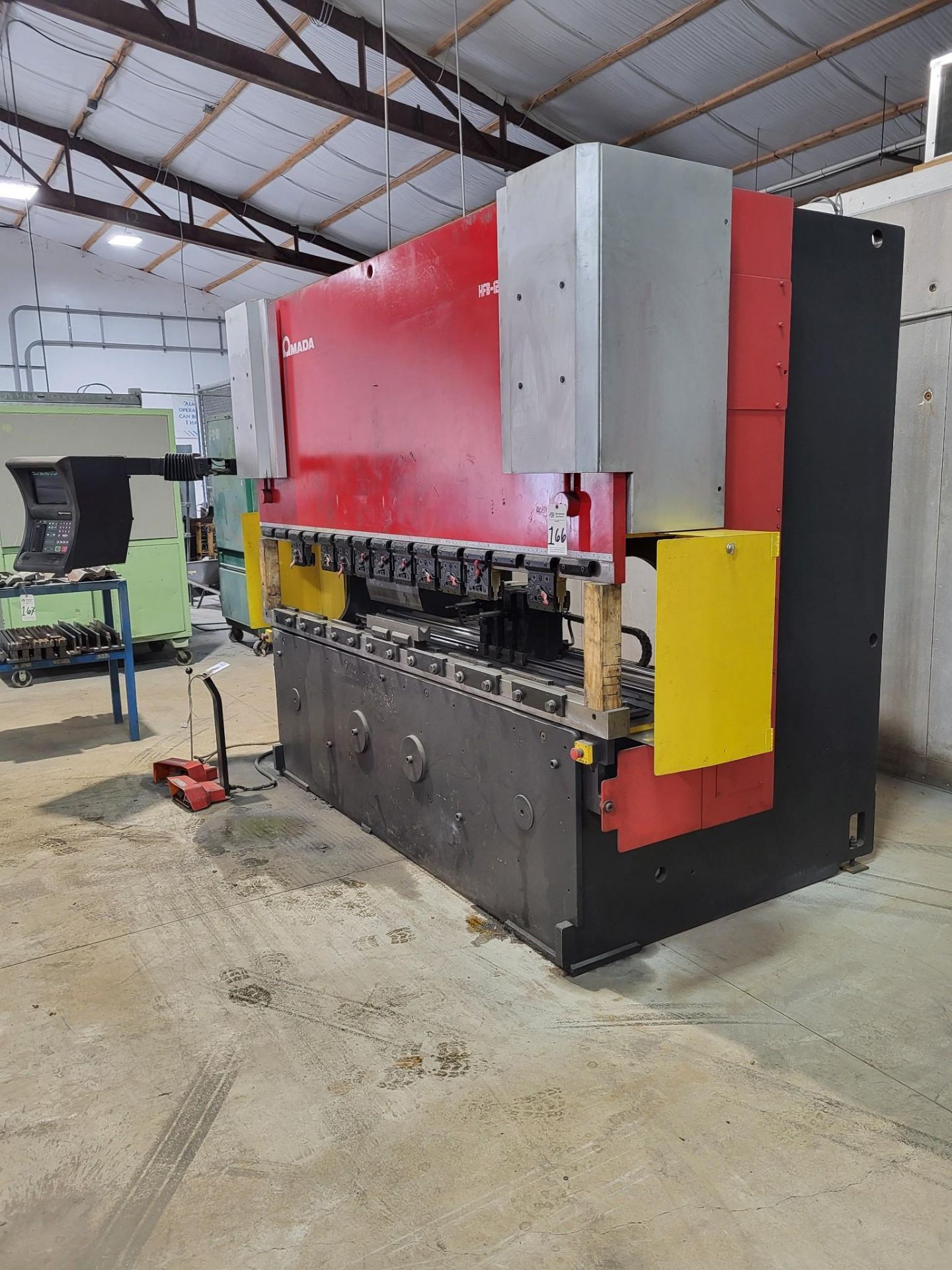 138 TON X 10′ AMADA HFBO 125-30 CNC PRESS BRAKE, 1995 PROGRAMMABLE ...