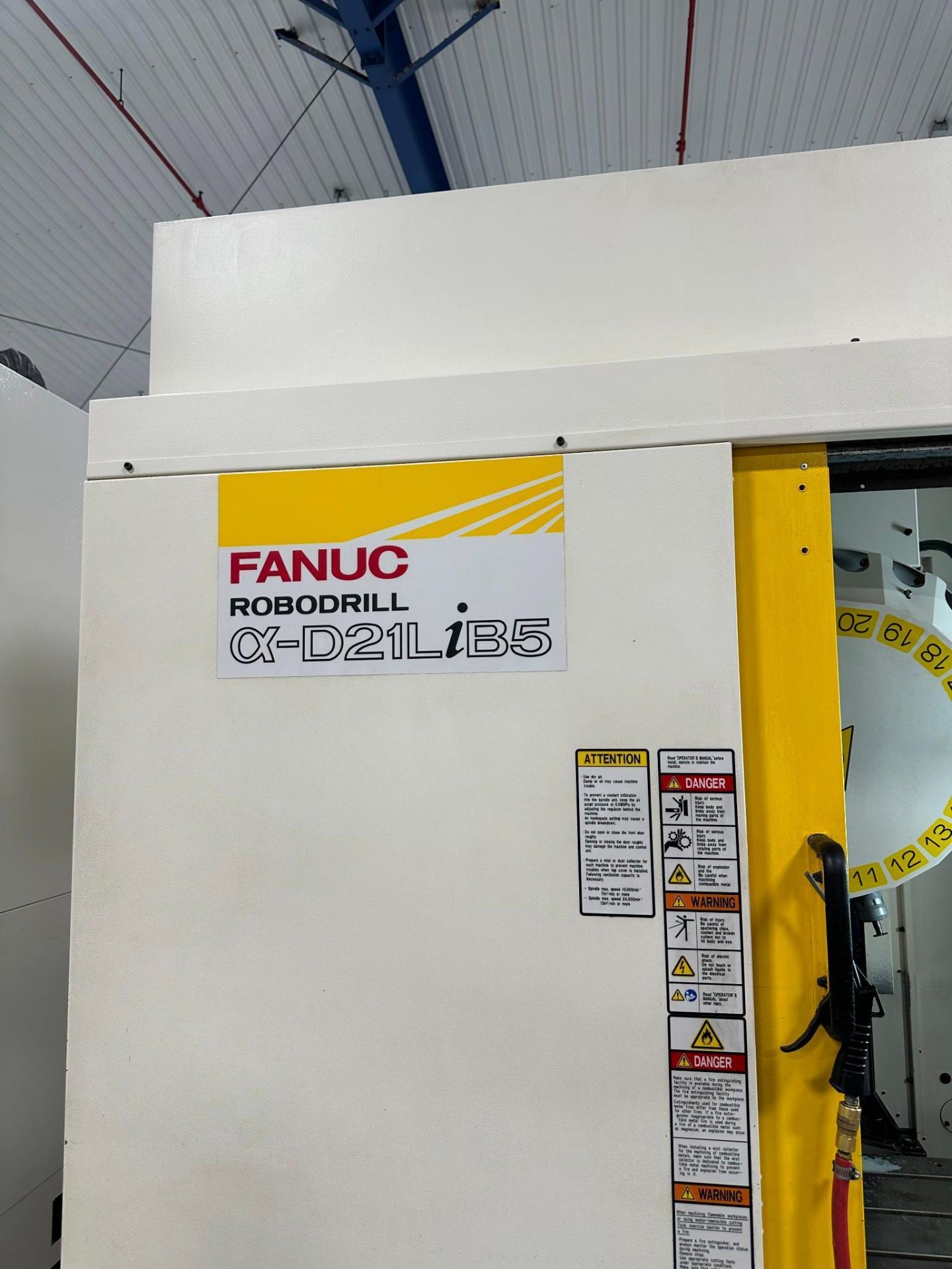 2018 FANUC ROBODRILL A-D21MIB5 VERTICAL MACHINING CENTER, VMC SN ...