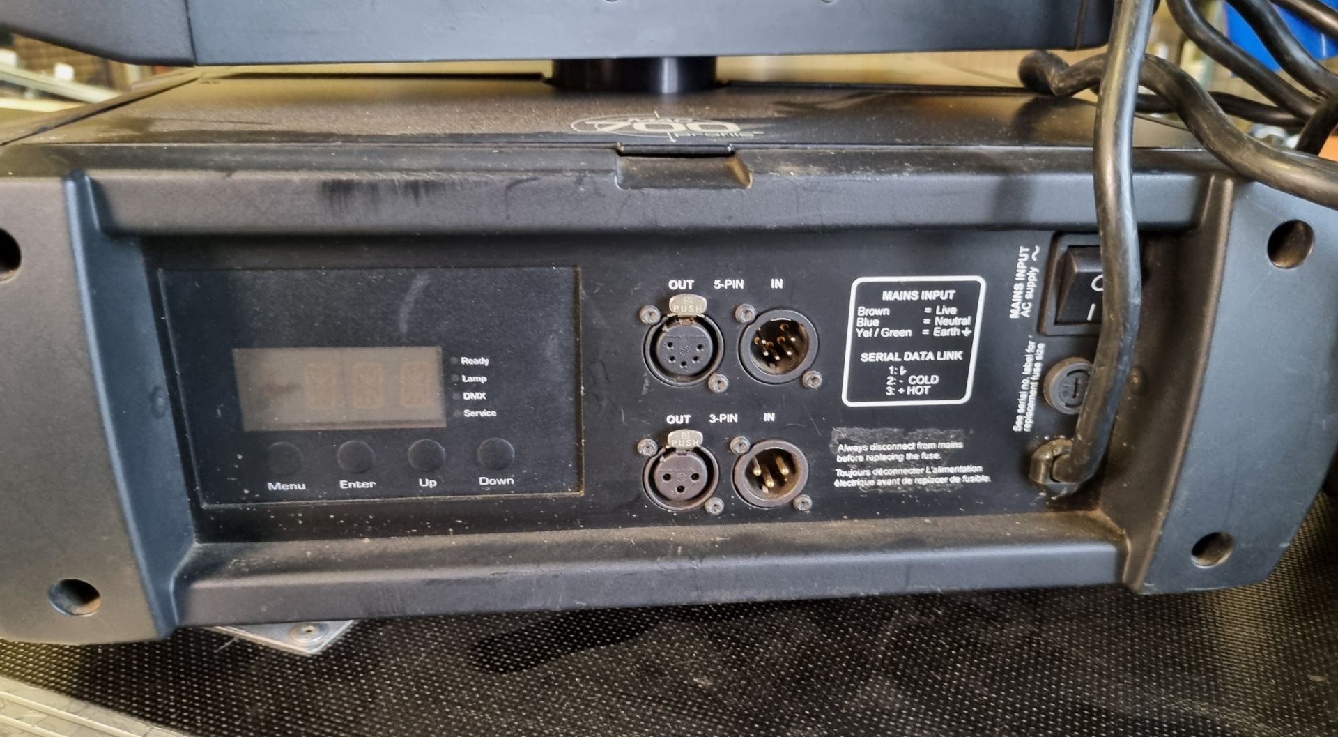 2x Martin MAC 700 Profile moving heads in flight case with Omega ...