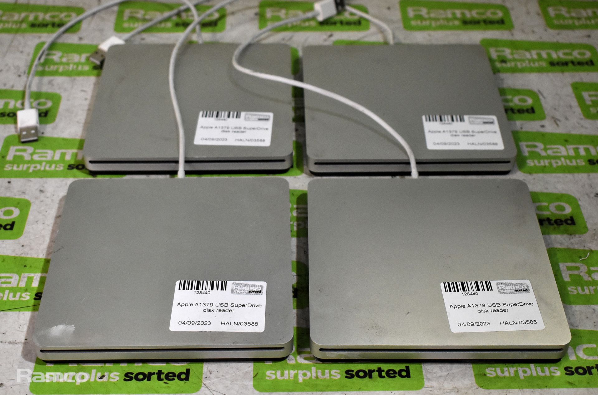 4x Apple A1379 USB SuperDrive disk readers