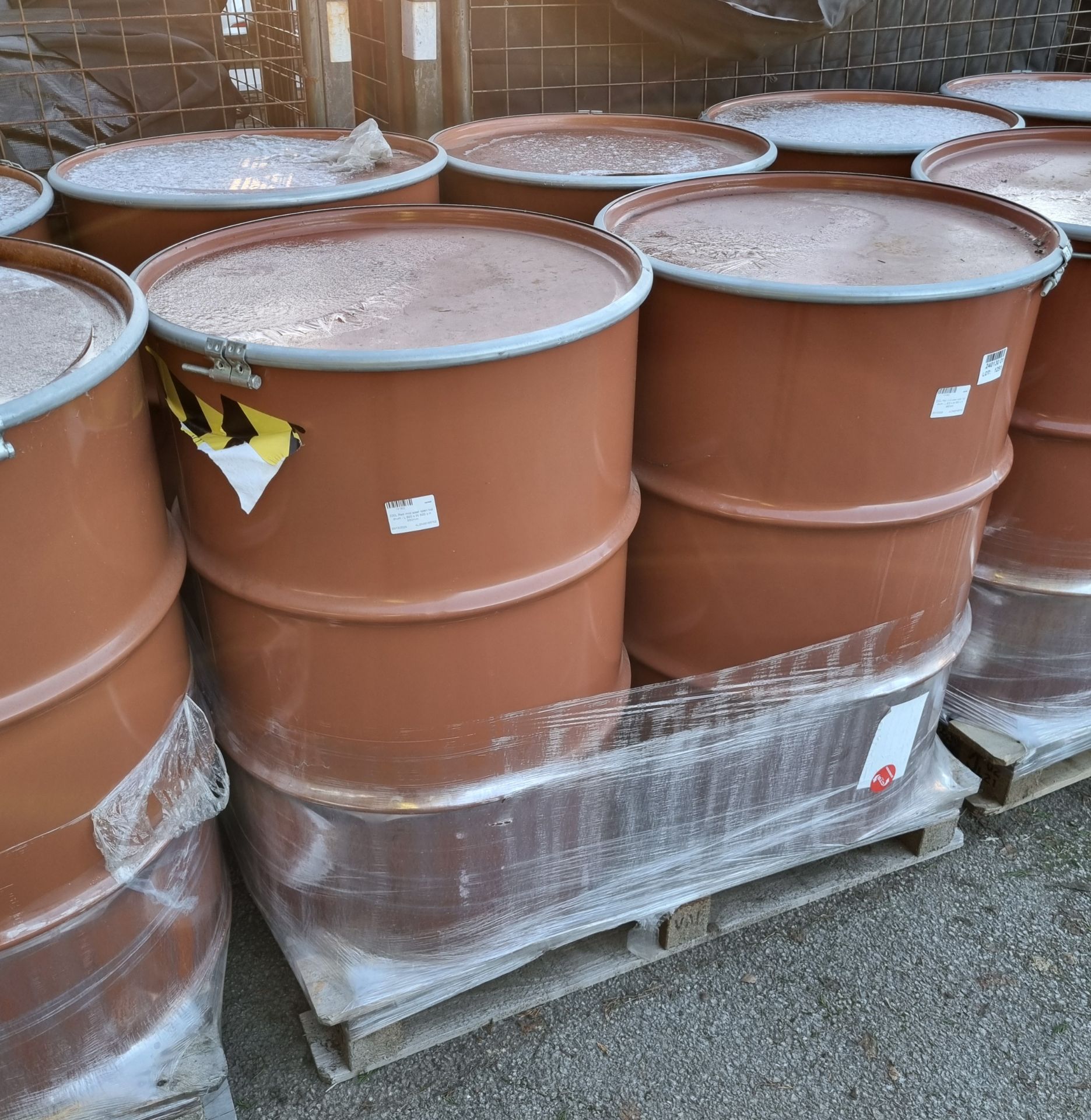 4x 220L Red mild steel open top drums - L 600 x W 600 x H 880mm