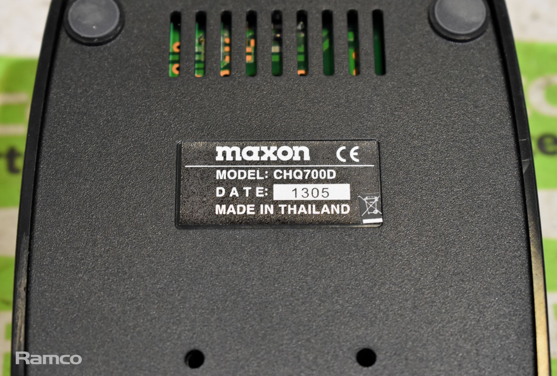 32x Maxon CHQ-700D charger pods