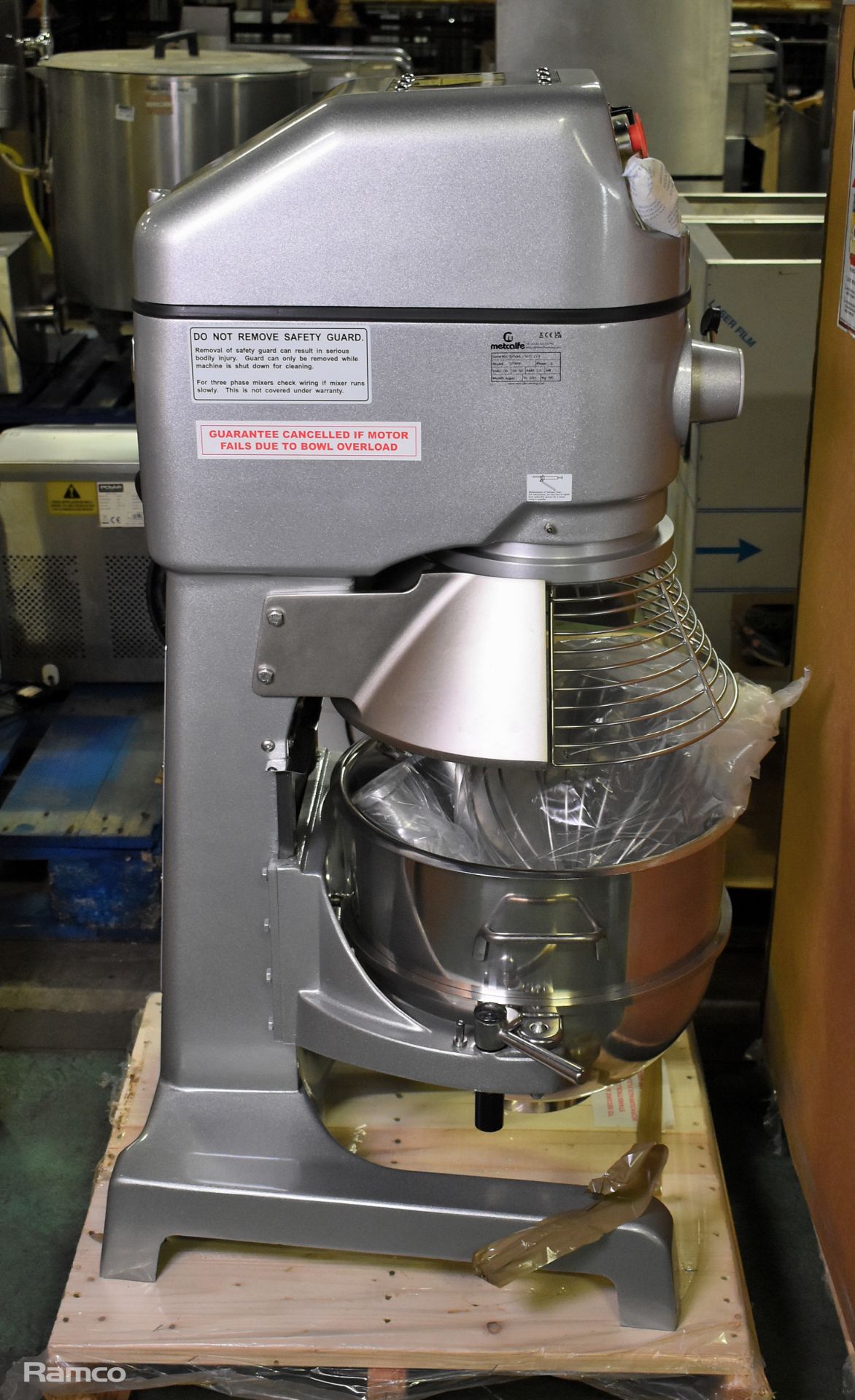 Metcalfe SP-30HI 30 litre freestanding planetary mixer - L 575 x W 570 ...