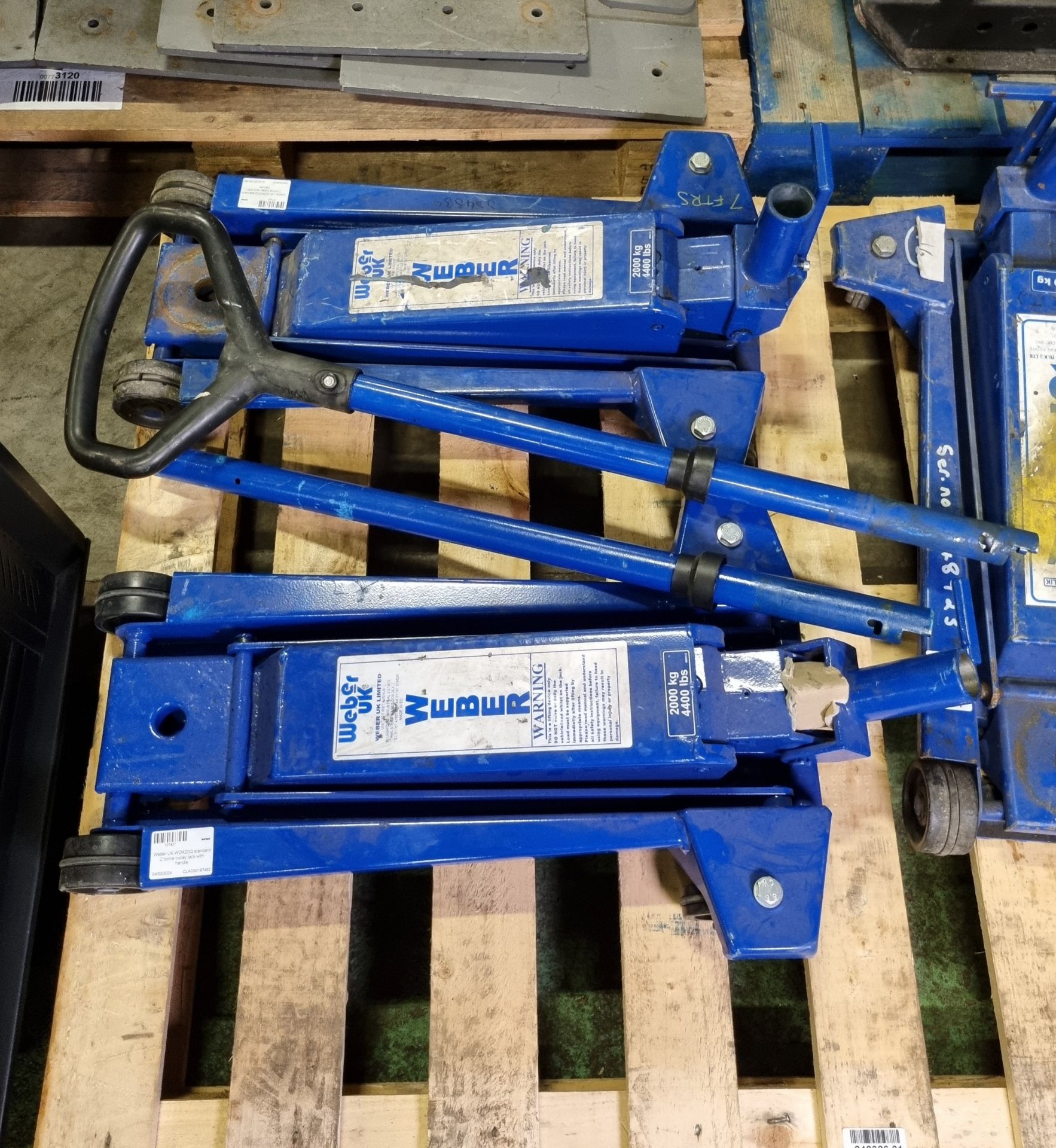 3x Weber UK WDK20Q standard 2 tonne trolley jacks with handle