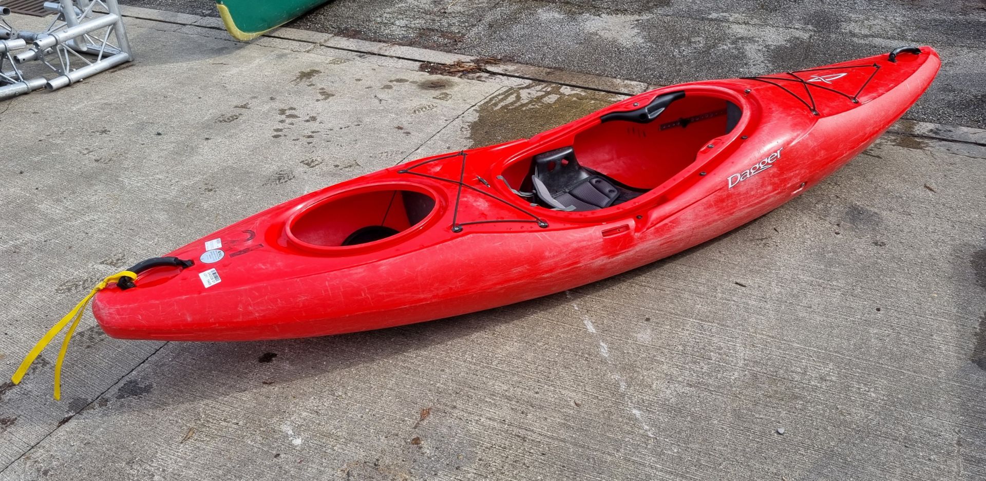Dagger Katana polyethylene kayak - red - W 3200 x D 660 x H 420mm
