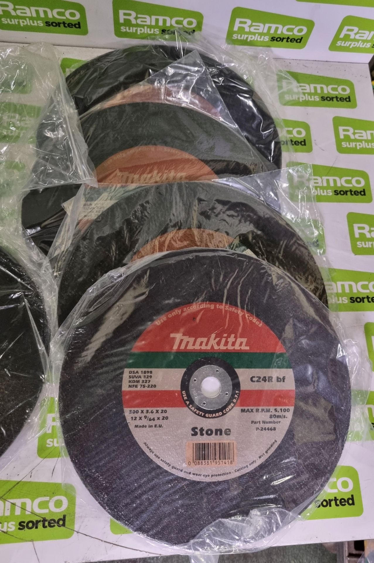 10x Makita P-24468 300mm C24R bf stone cutting discs