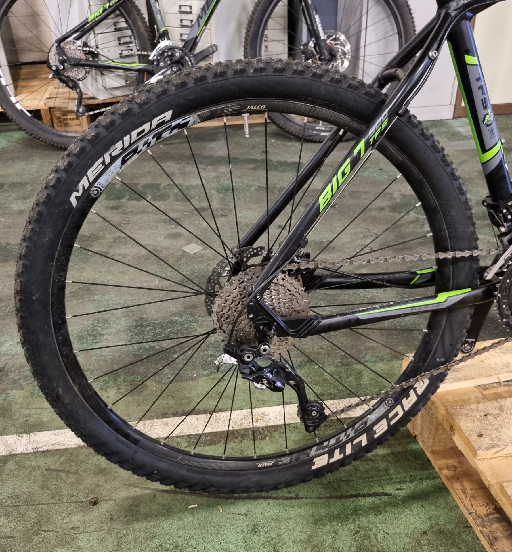 Merida Big Seven hardtail mountain bike - 3x10 Shimano drivetrain ...