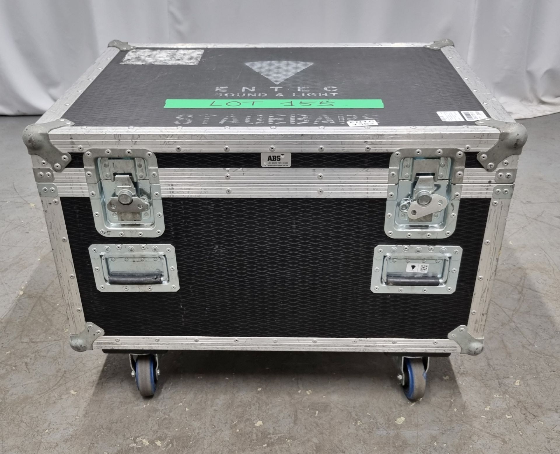 8x Martin Stagebar 2 with omega brackets in flightcase 1 UNIT FOR ...