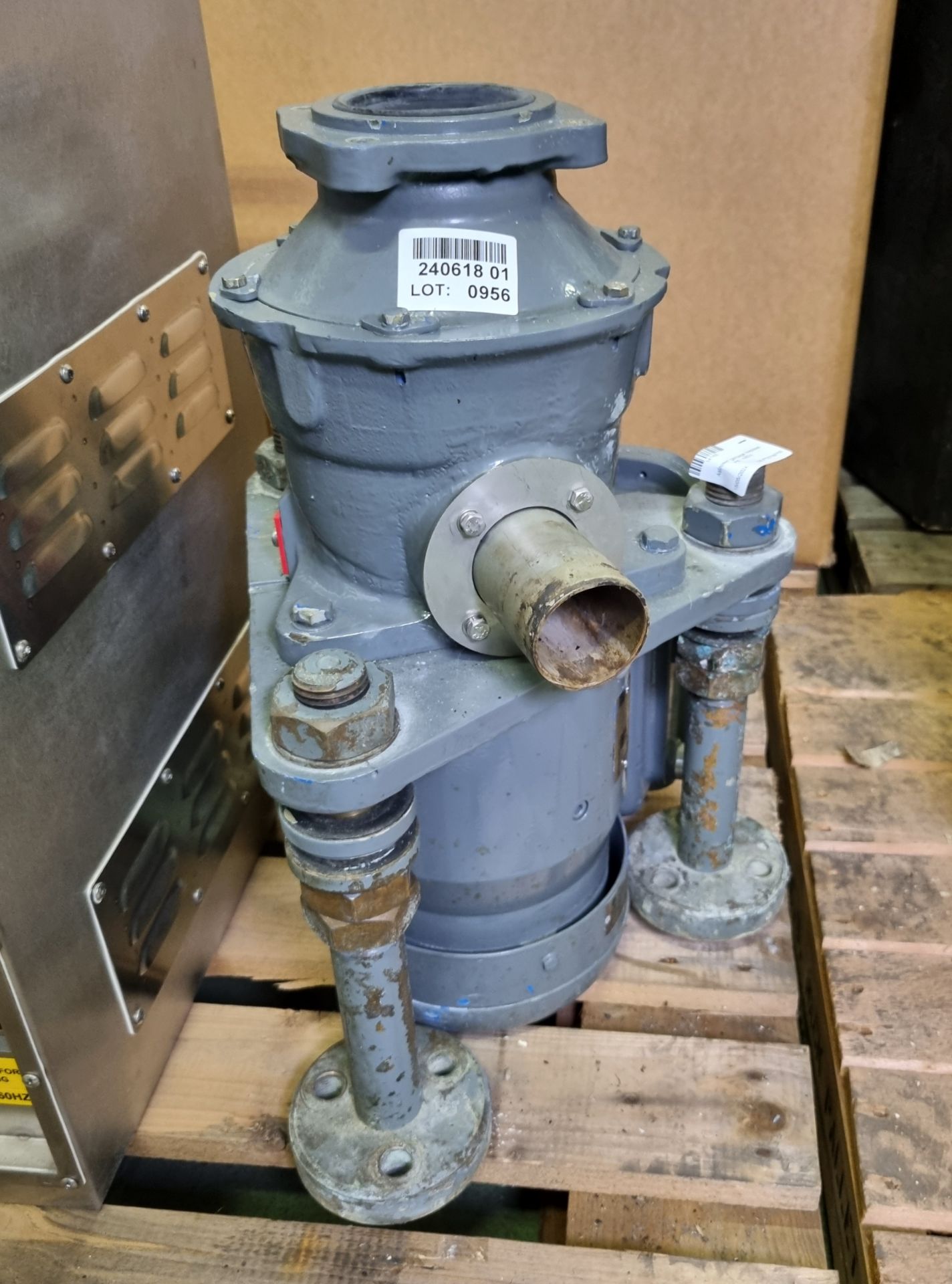 Astrosyn garbage disposal unit - 440V