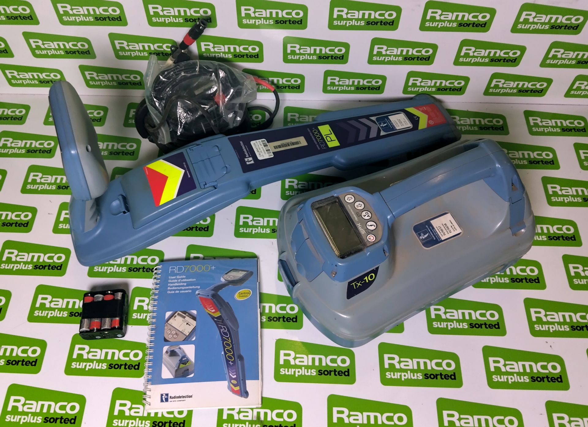Radiodetection RD7000+ cable avoidance and detection tool and TX10 ...