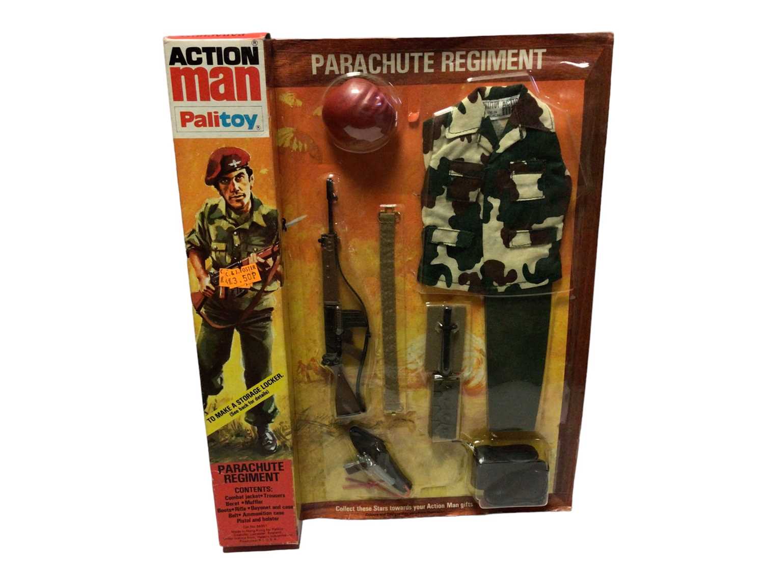 Palitoy Action Man Parachiute Regiment Oufit, with locker box No.34301 (1)
