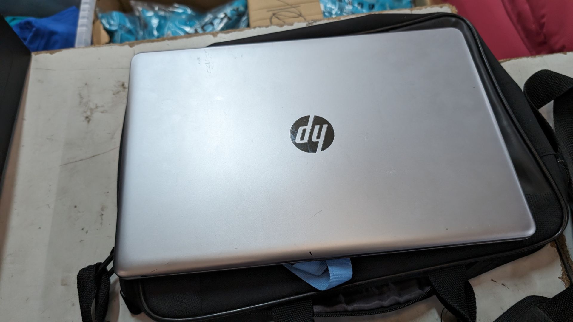 HP notebook computer including powerpack/charger plus carry case and ...