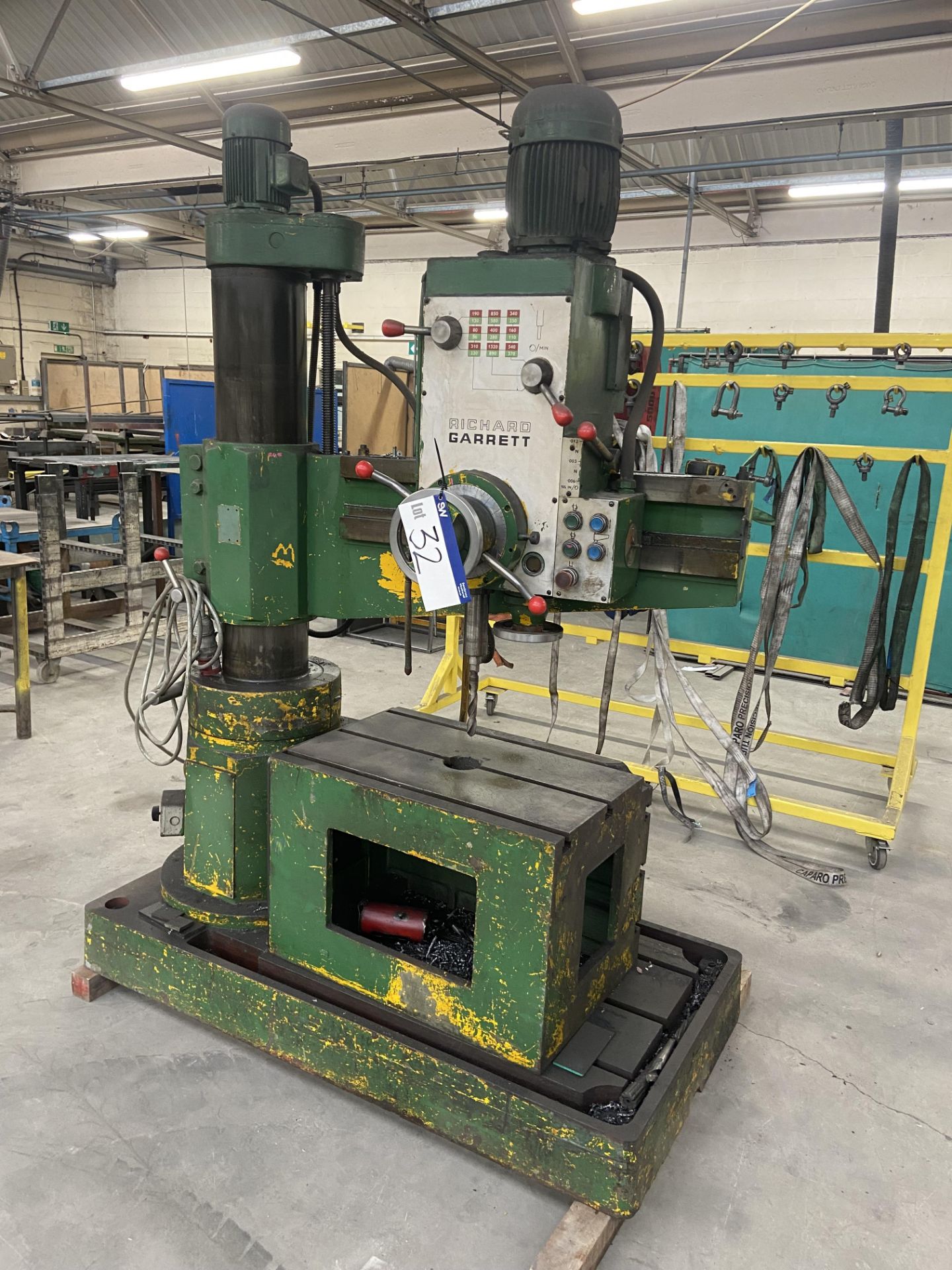 Richard Garret approx. 900mm radius RD33 Radial Arm Drill, serial no ...