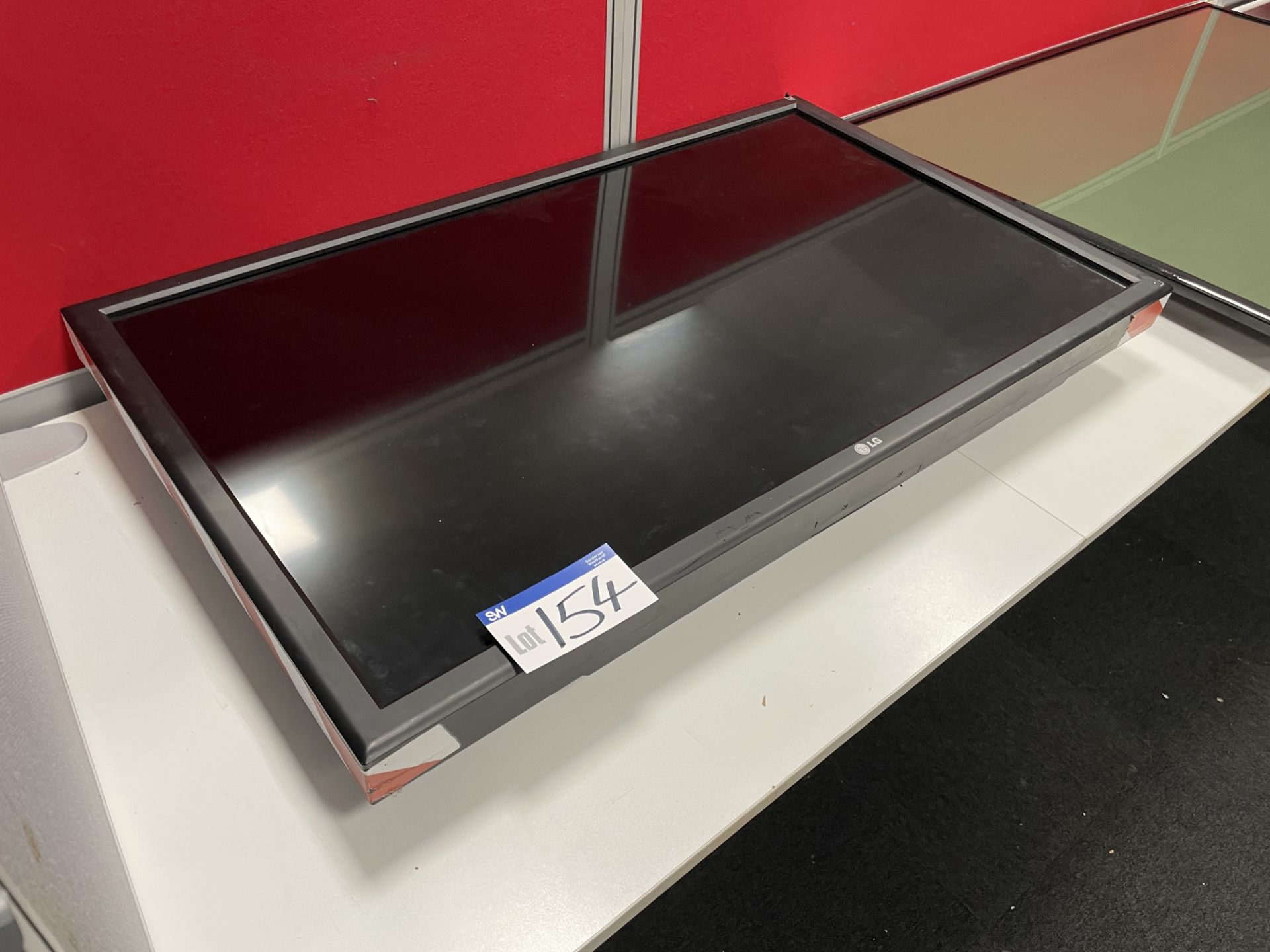 LG Flat Screen Television (no remote control) Please read the following ...