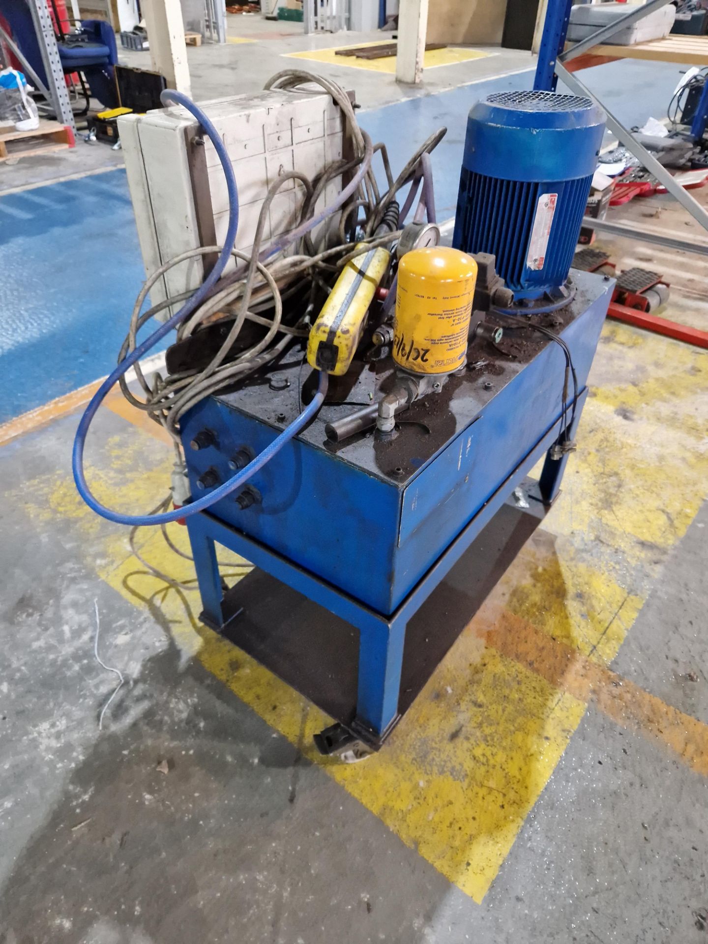 Mobile Valve Test Unit Please read the following important notes ...