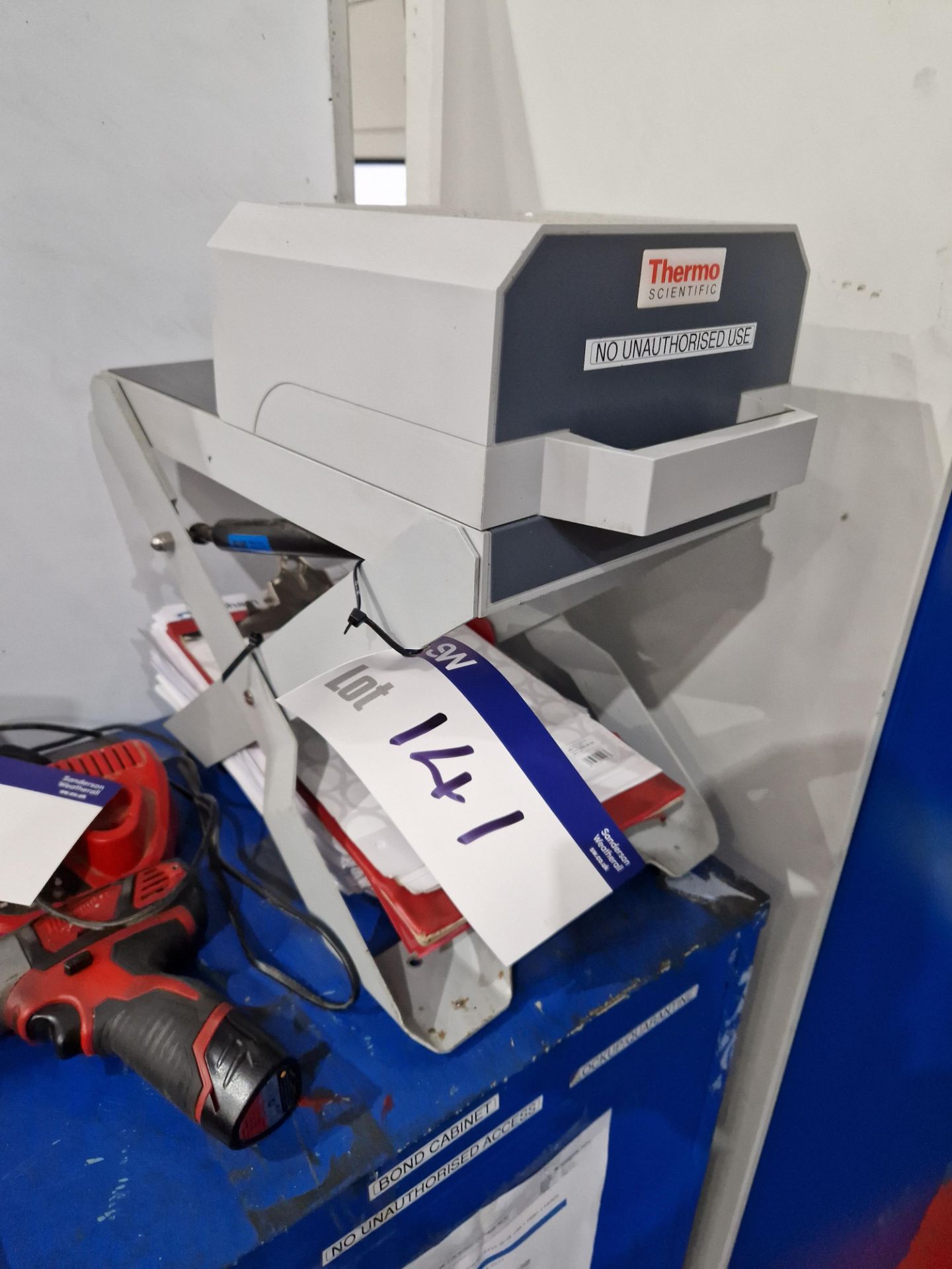 Thermo Scientific Portable Test Stand, serial no. PTS1527, year of ...