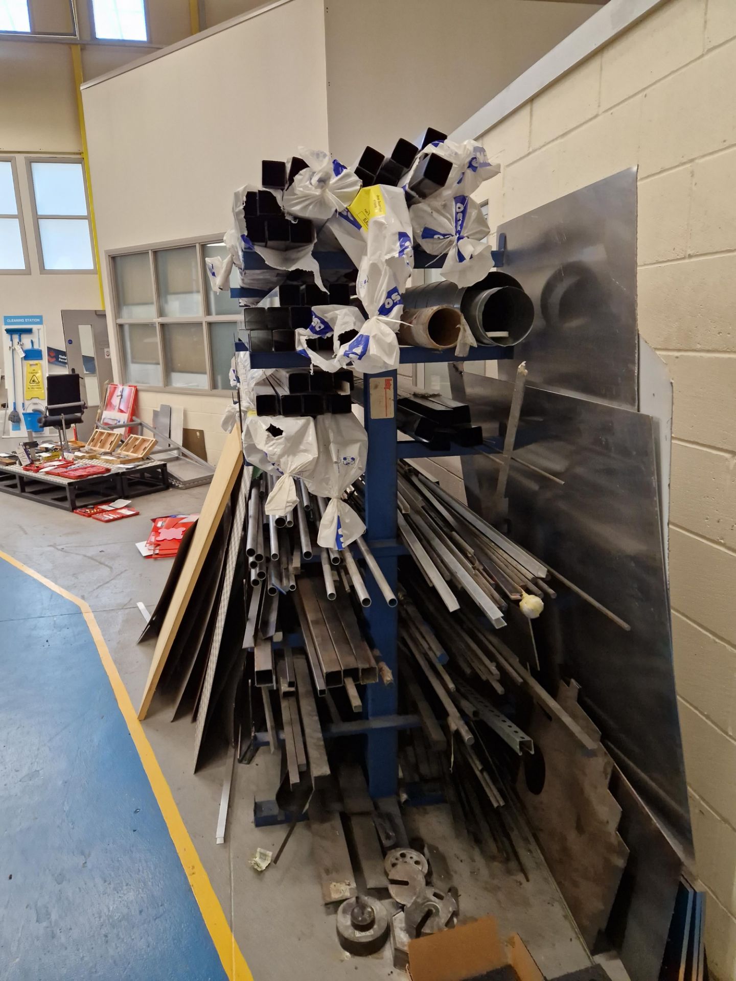 Twin 7 Tier Cantilever Steel Stock Rack, Approx. 4m x 0.9m x 2m ...