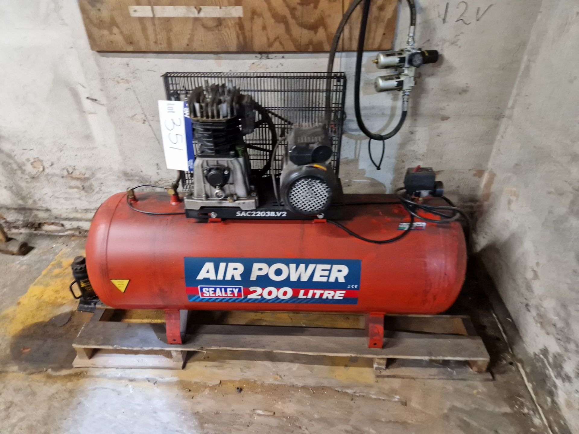 Sealey Air Power 200L SAC2203B.VS Air Compressor Please read the ...