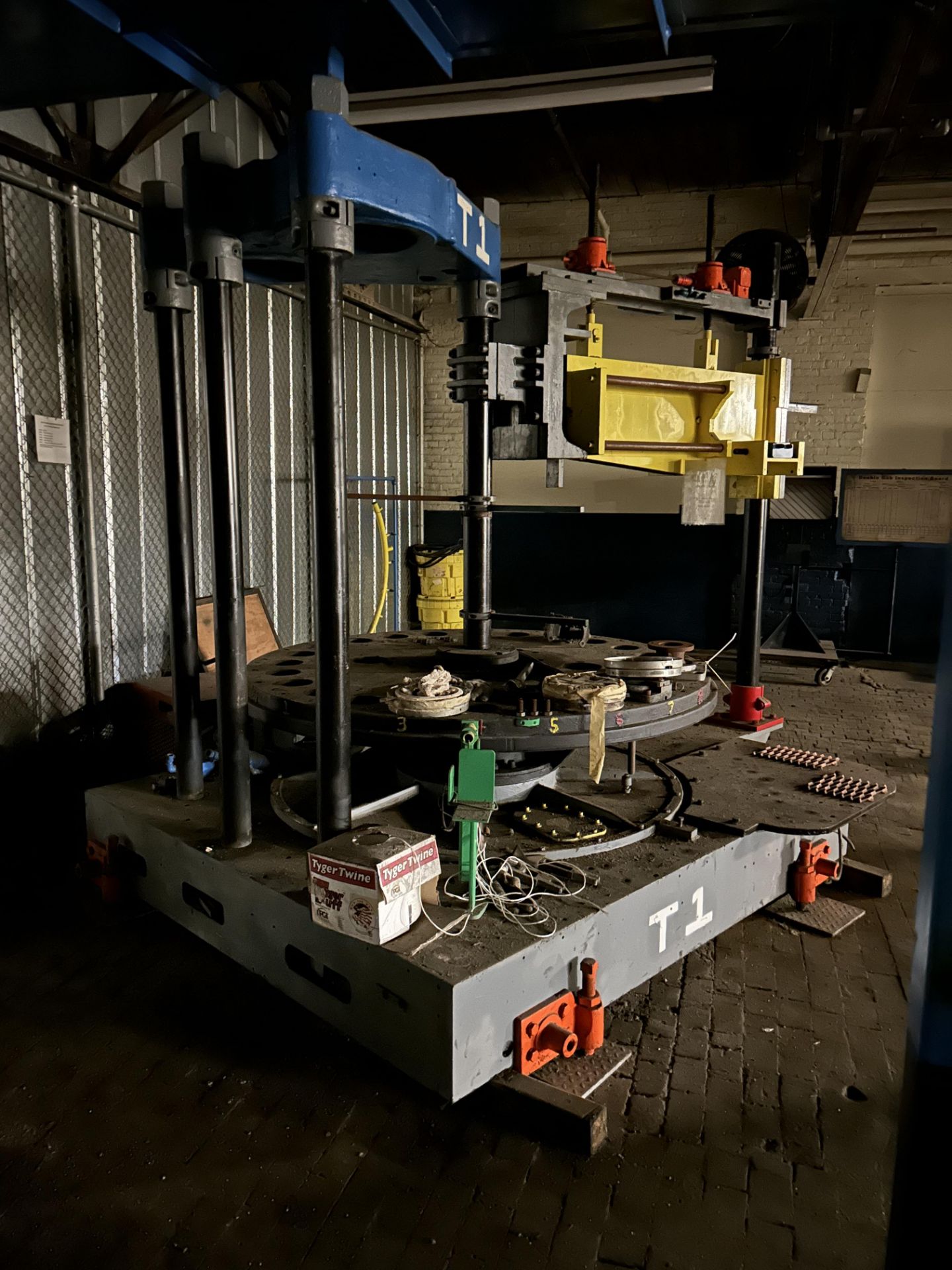 Shrink Wrapper Parts Machine, Rigging/ Removal Fee - $425