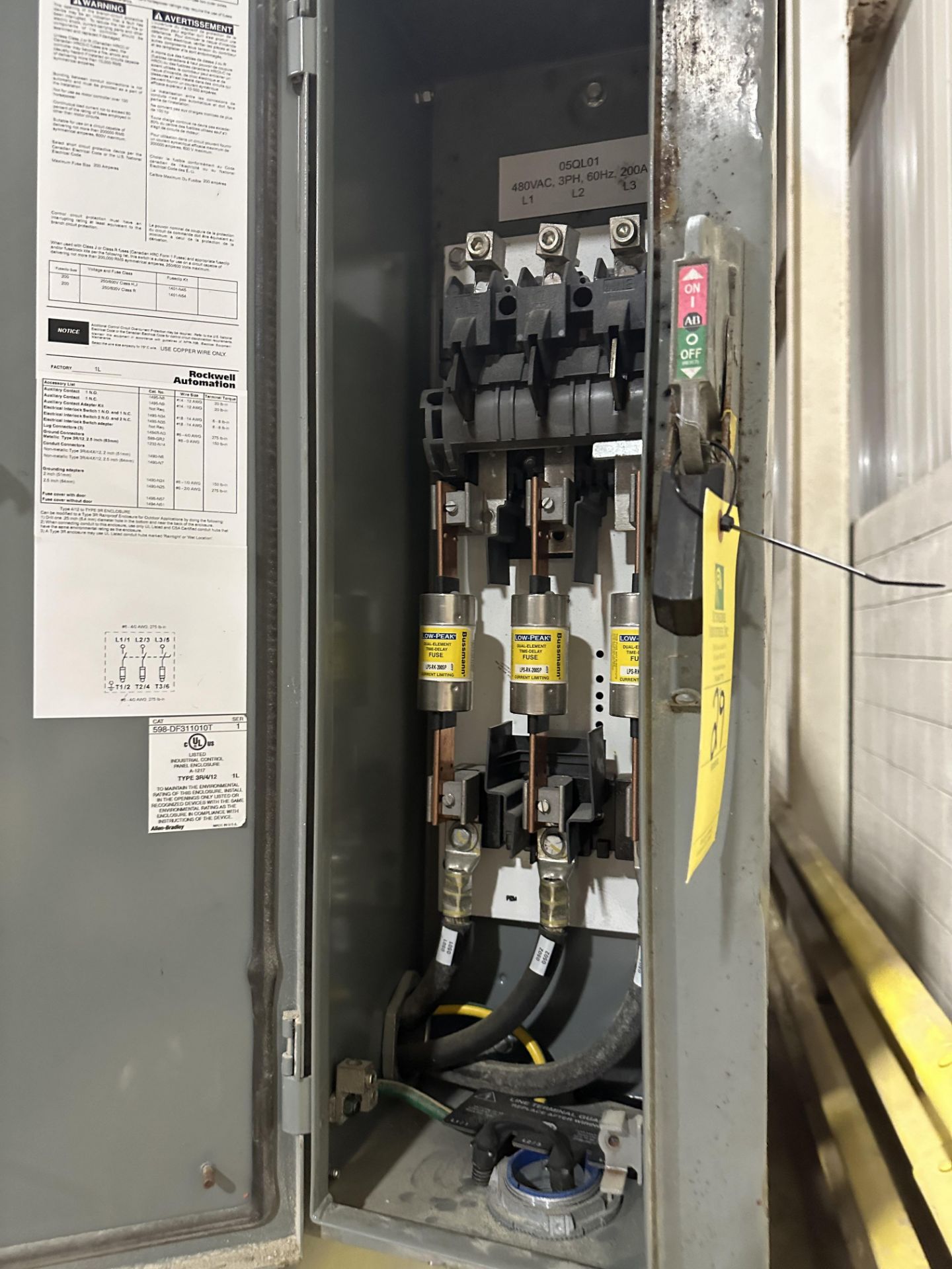(Located In Springfield, MI) Spooner Vickers Control Panel for Line
