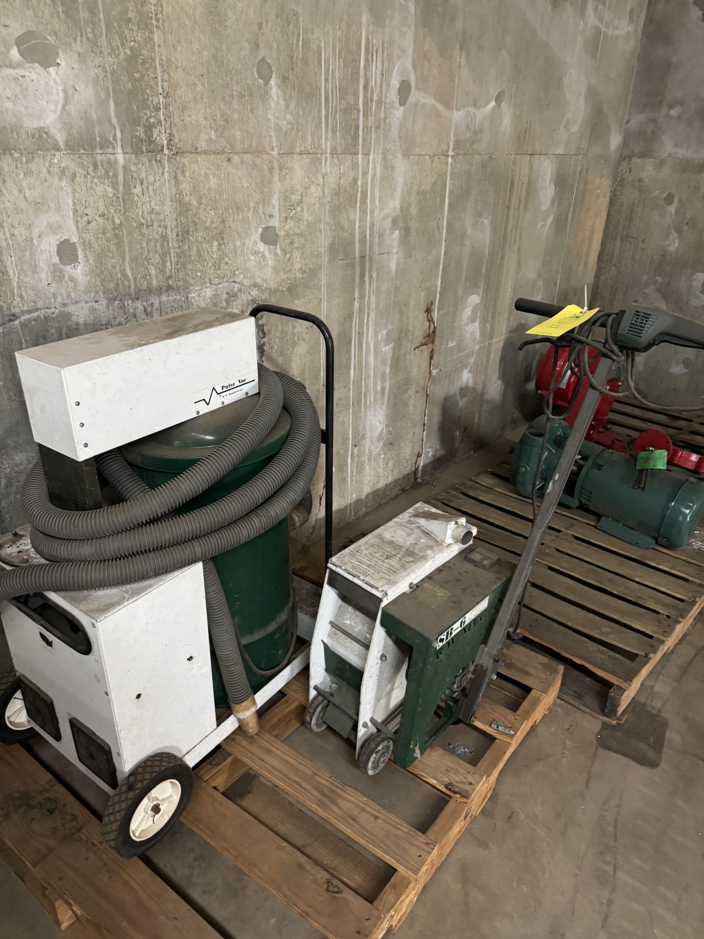 B.W. Manufacturing SB-6 Shot Blast Machine, Rigging/ Loading Fee: $75