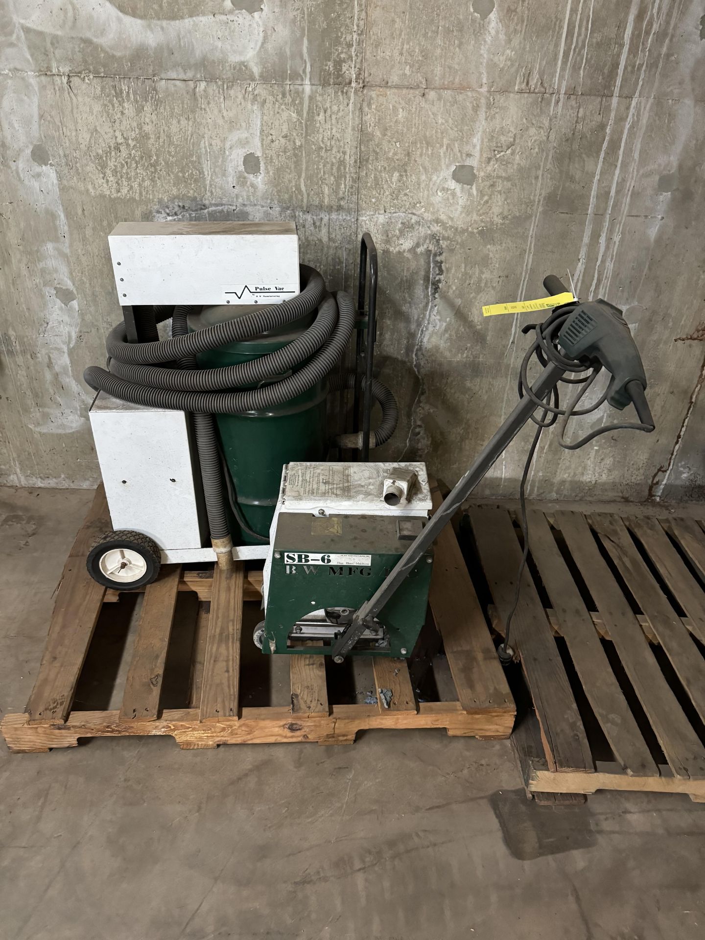 B.W. Manufacturing SB-6 Shot Blast Machine, Rigging/ Loading Fee: $75