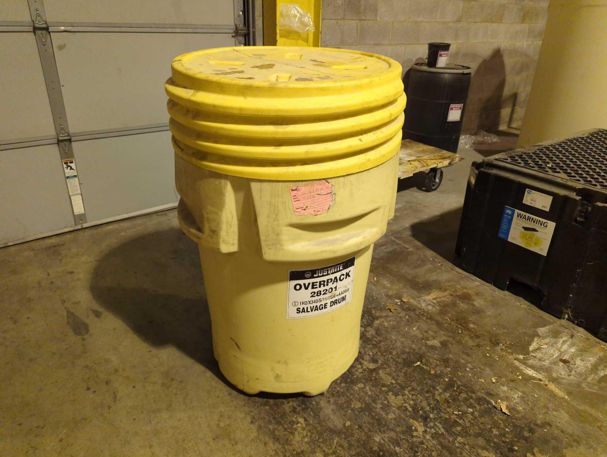 Used Pig Poly IBC Tote Spill Containment Pallet with: Overall ...