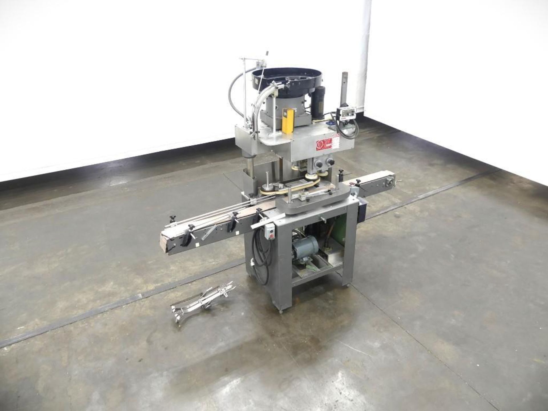 Used Kaps-All 4 Spindle Capper with: Speed: up to 80 bottles per minute ...