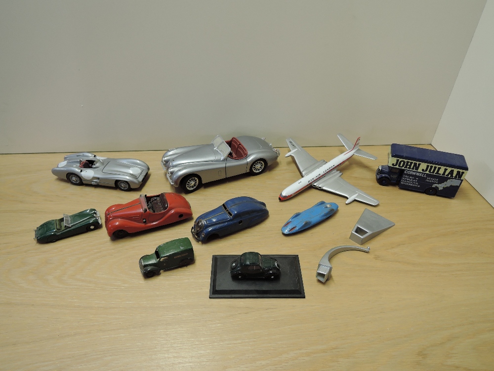 A selection of mixed vintage playworn die-casts including early Dinky ...
