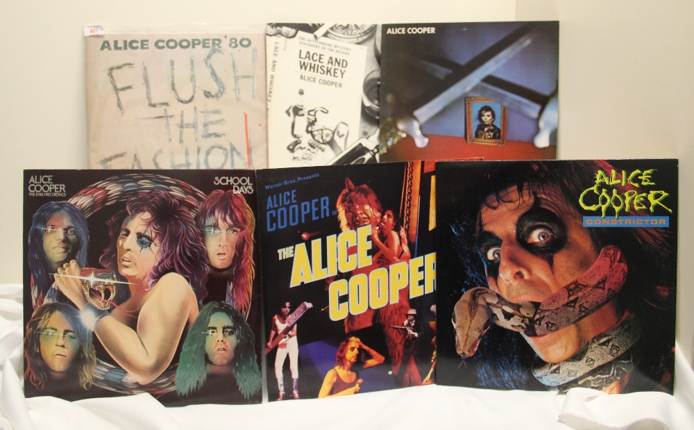 A lot of six Alice Cooper Vinyl Albums - as with the the first fifty ...
