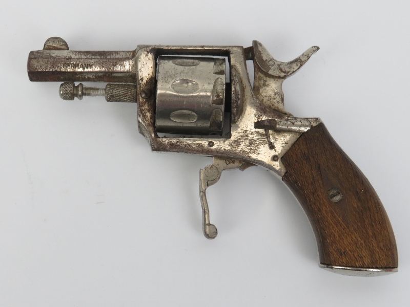 A German Fritum 22 calibre 8-shot revolver starting pistol. Bulldog ...