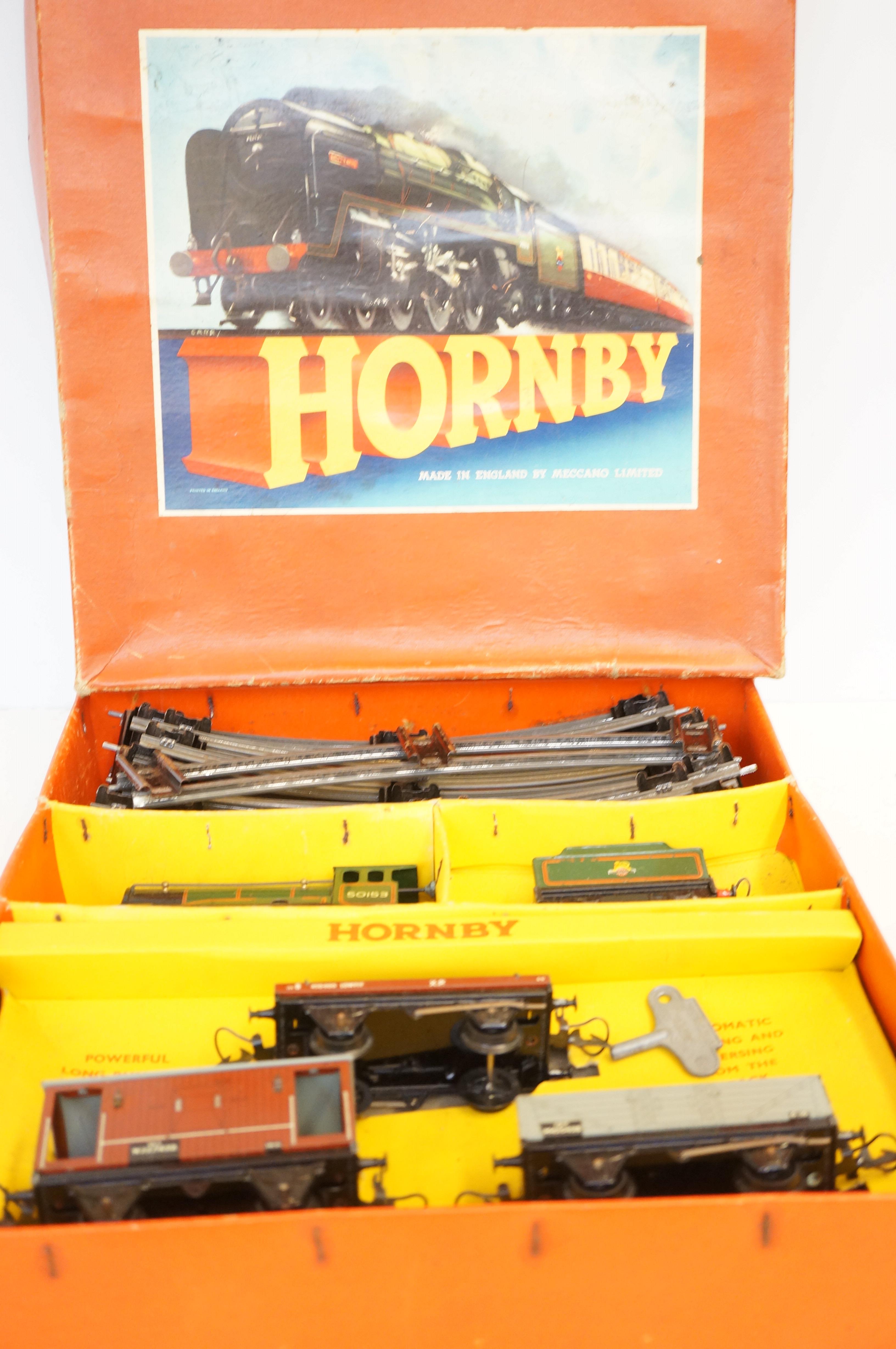 Hornby train good set No55