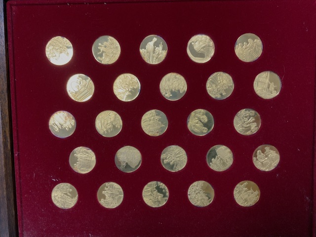 WOODEN CASED FIRST EDITION PROOF SET OF 100 24K GOLD PLATED SILVER ...