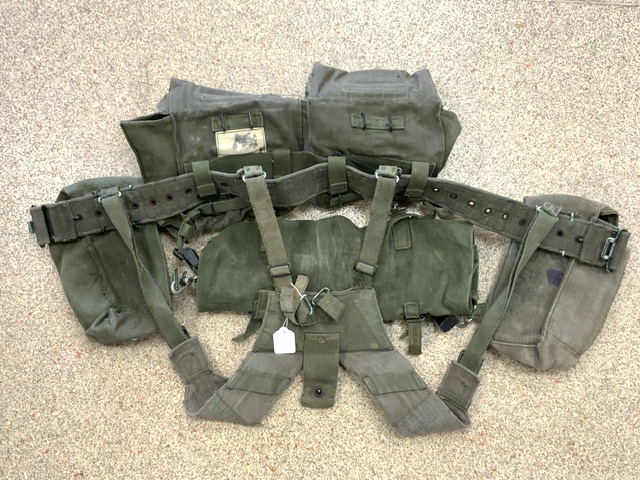 1970S ARMY WEBBING TACTICAL GEAR
