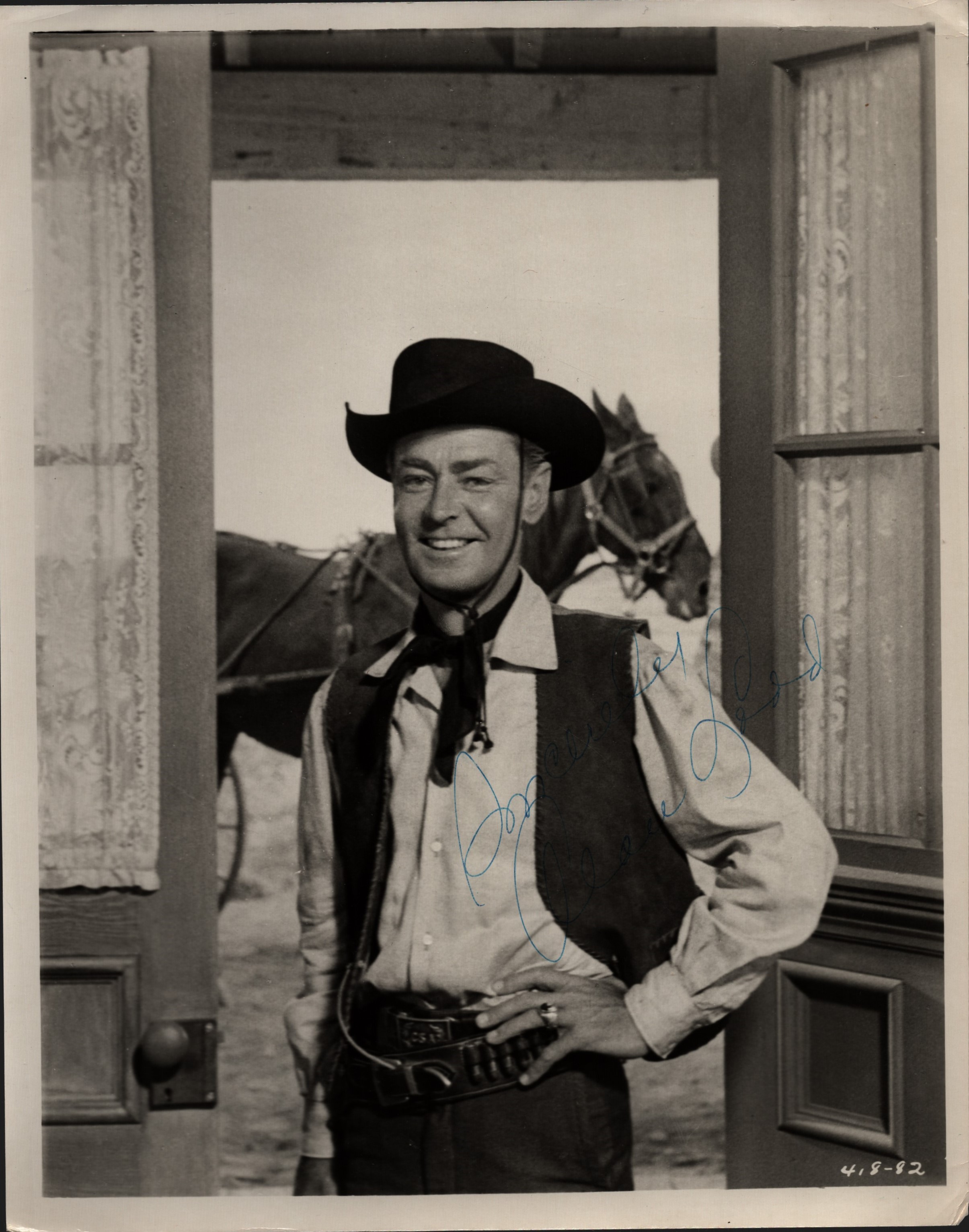 Alan Ladd signed 10x8 inch vintage black and white photo with original ...