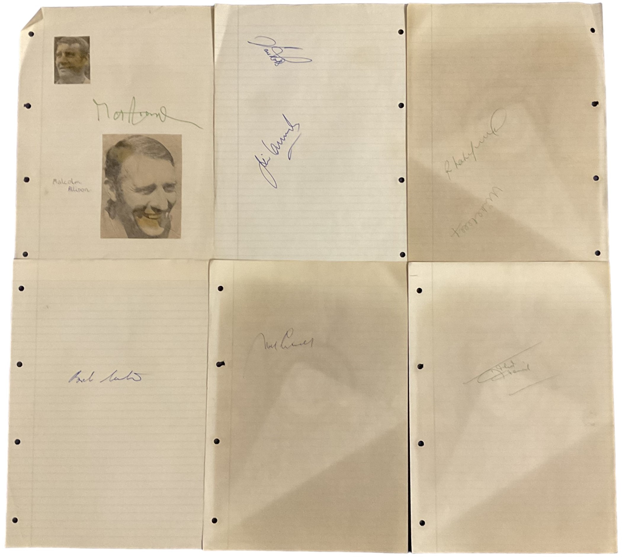 Football Collection of 8 Vintage Signatures on A4 Lined Paper ...
